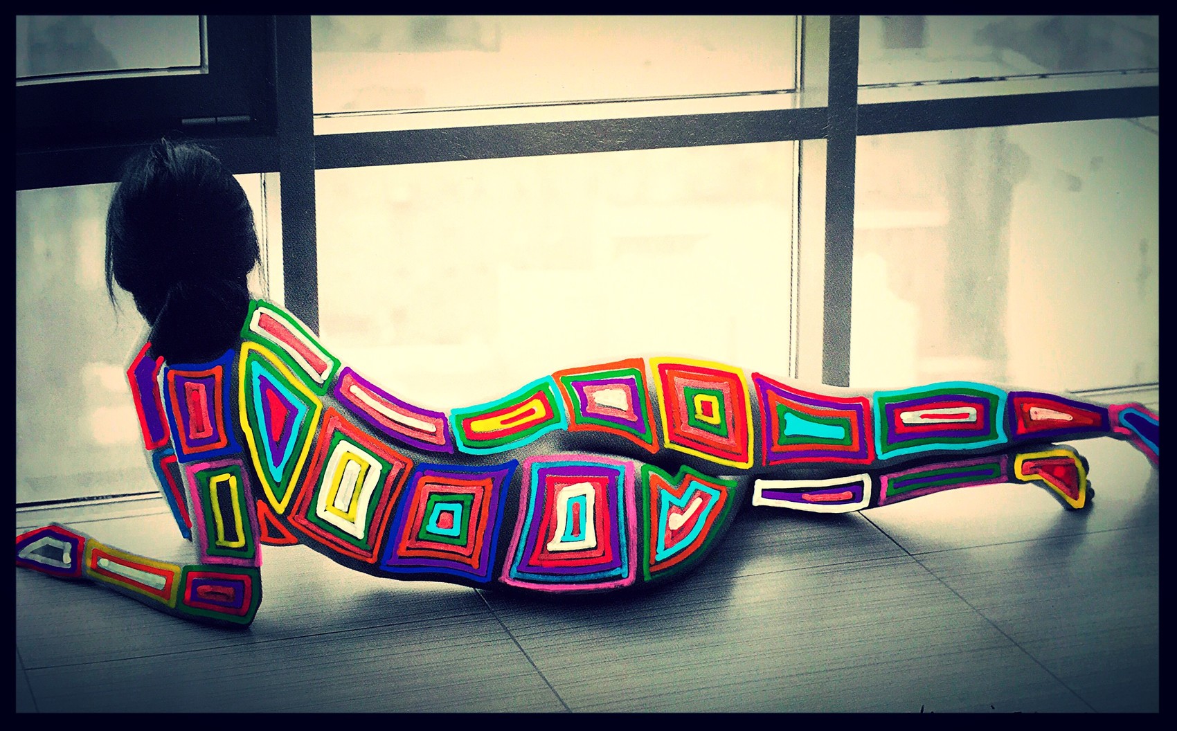 Peinture Chameleon woman