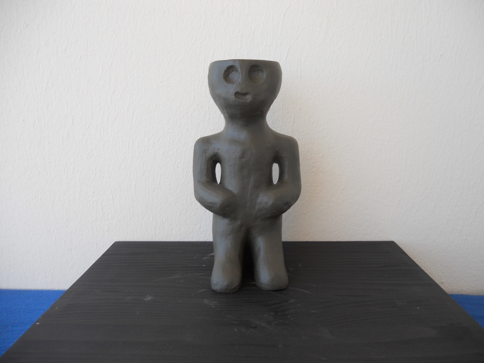 Sculpture tete plate