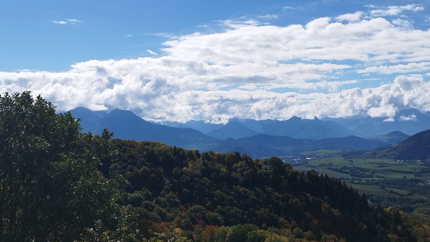 Photo Nuage sur le plateau