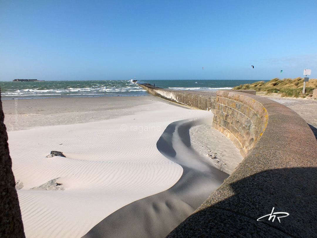 Photo Digue vers la mer